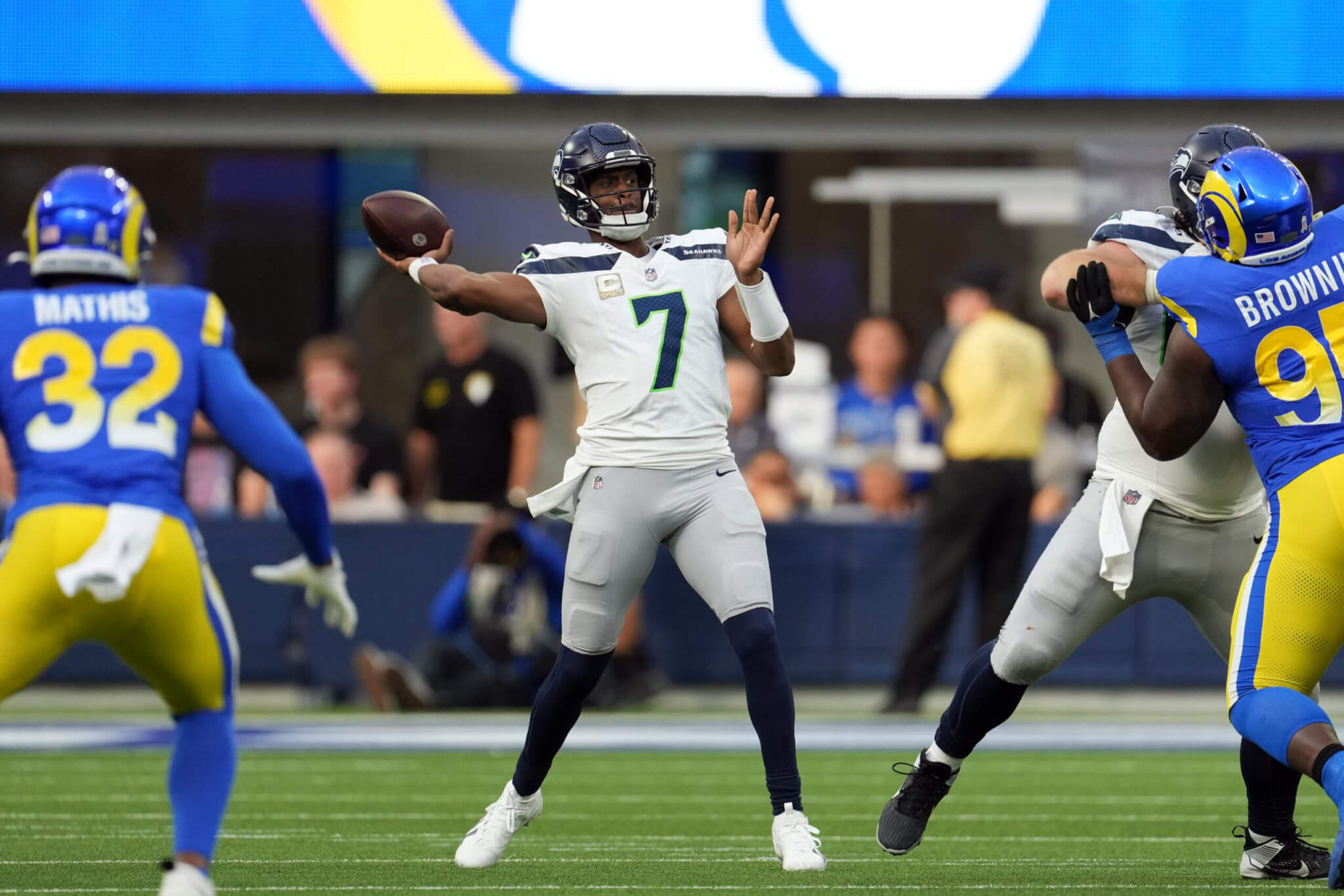 NFL Week 9 Picks Against the Spread & Early Lines to Target