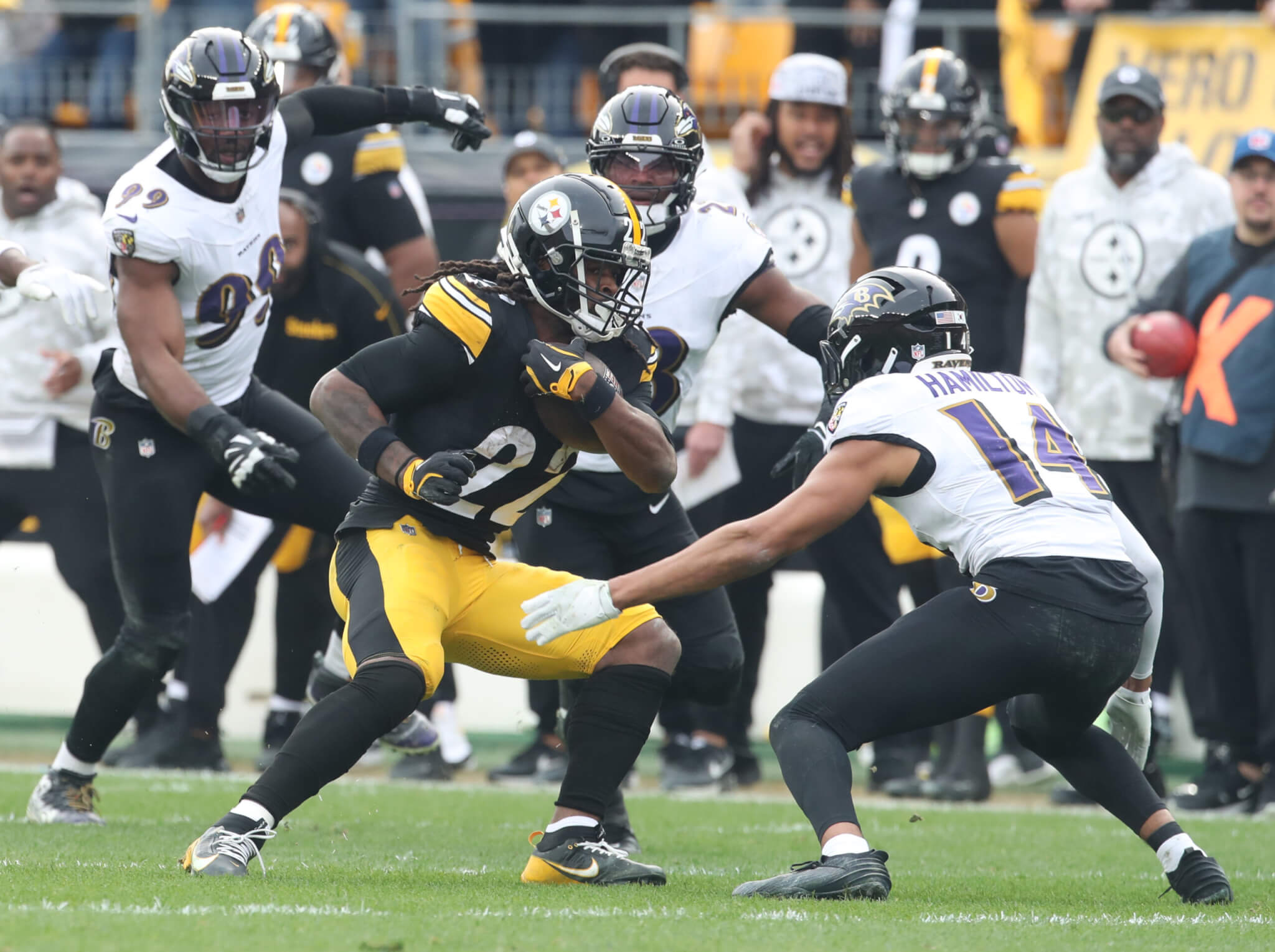 Steelers vs Ravens Odds & Picks (Week 16)