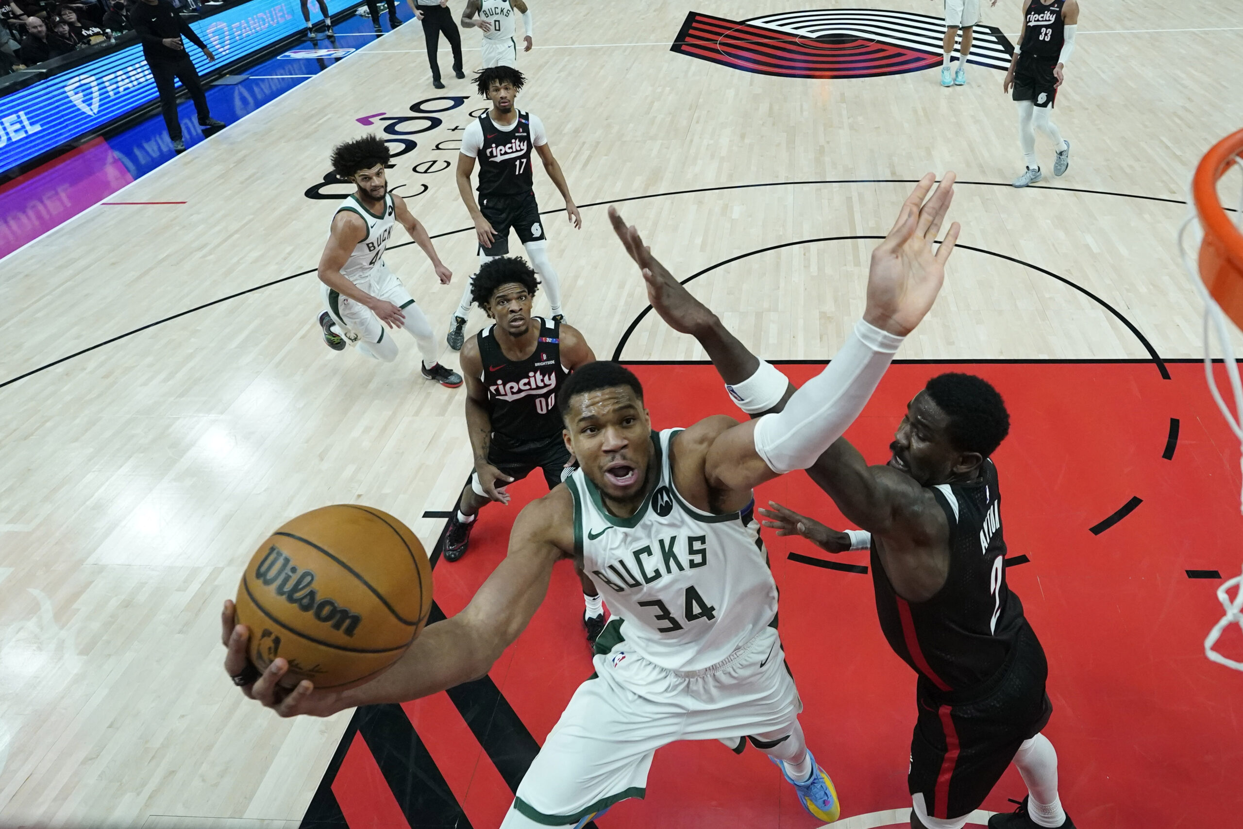 Bucks vs Spurs Odds, Predictions & Player Props (Jan 31)