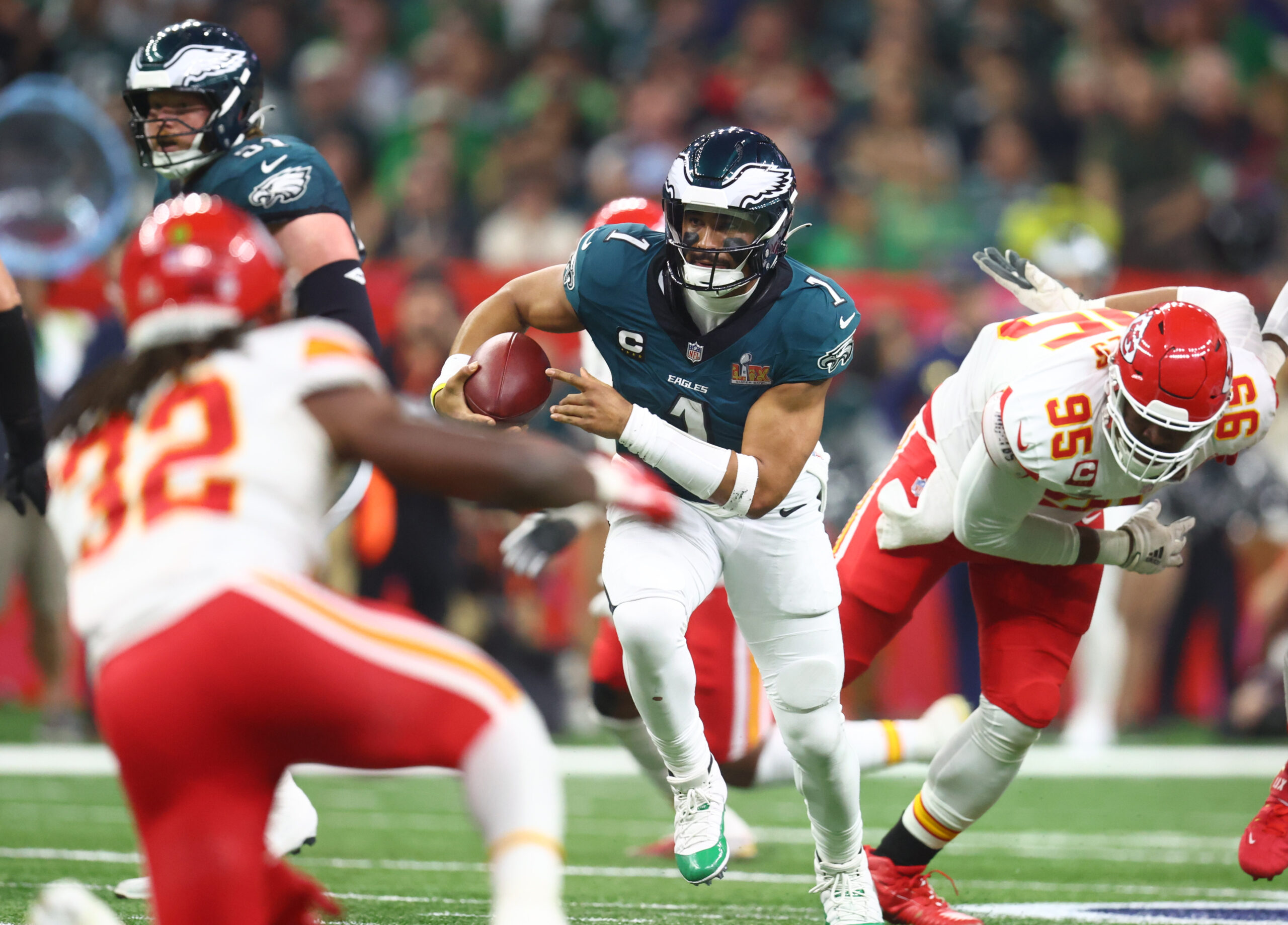 Super Bowl 60 Odds - Eagles Open as Favorites Over Chiefs, Bills and Ravens