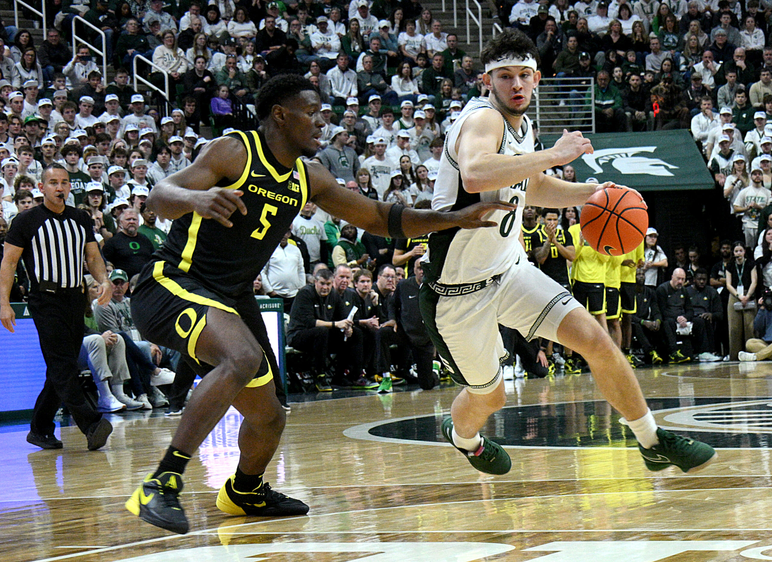 Oregon vs Michigan State Odds, Picks, Predictions & Props (Big Ten ...