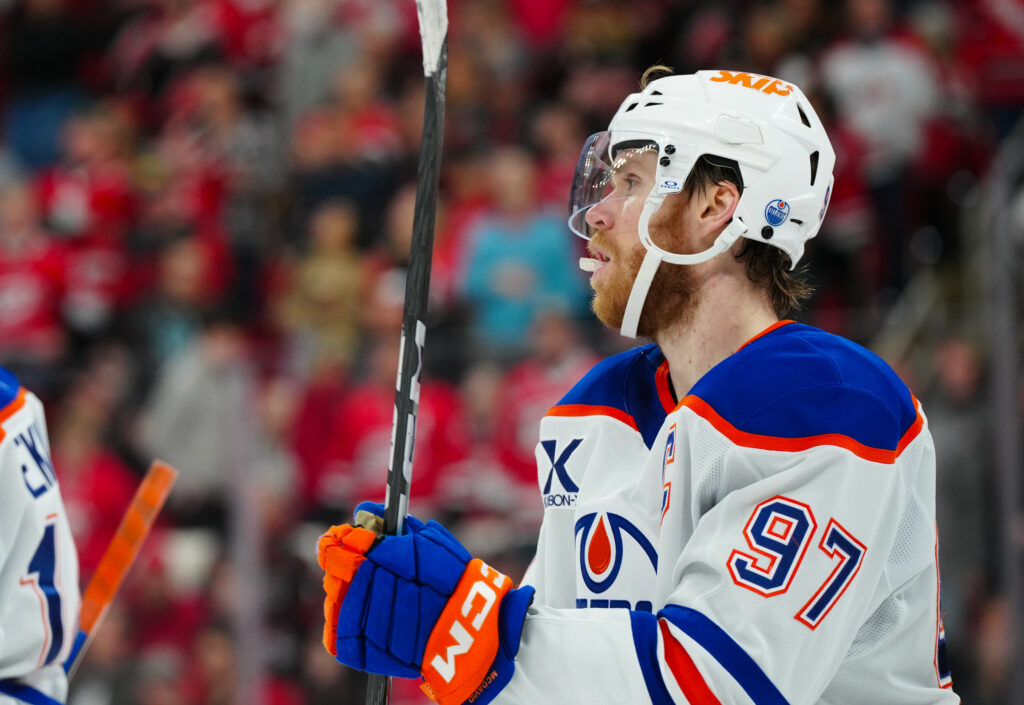 Oilers vs Devils Prediction, Odds & Starting Goalies (Thursday, Mar. 13)