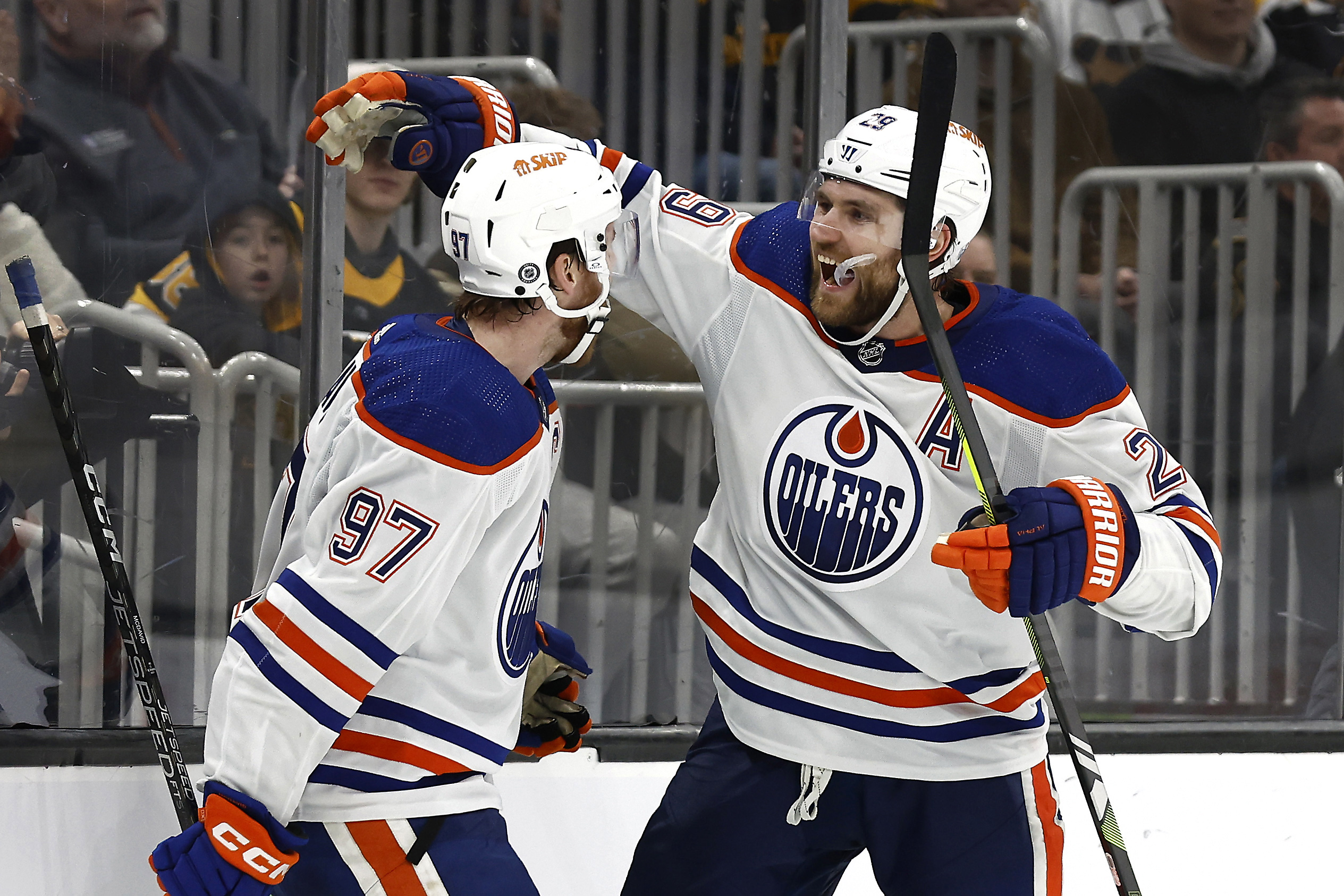 Edmonton Oilers vs Los Angeles Kings Game 1 Prediction, Pick & Odds ...