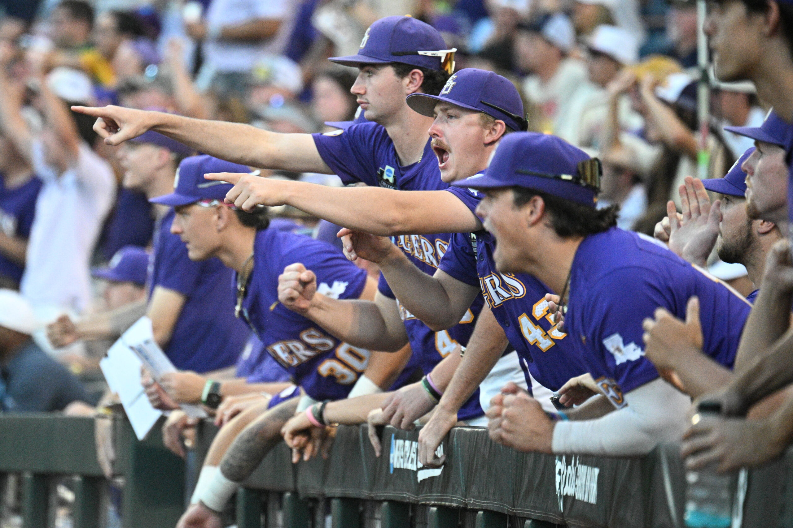 LSU vs Coastal Carolina CWS Game 2 Odds, Predictions & Picks (June 22)