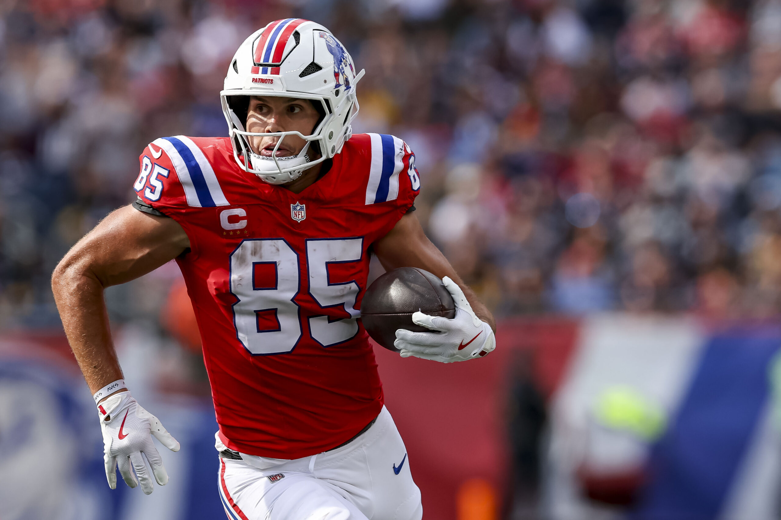 Early NFL Props to Target for Week 4 - Hunter Henry, Kareem Hunt & More