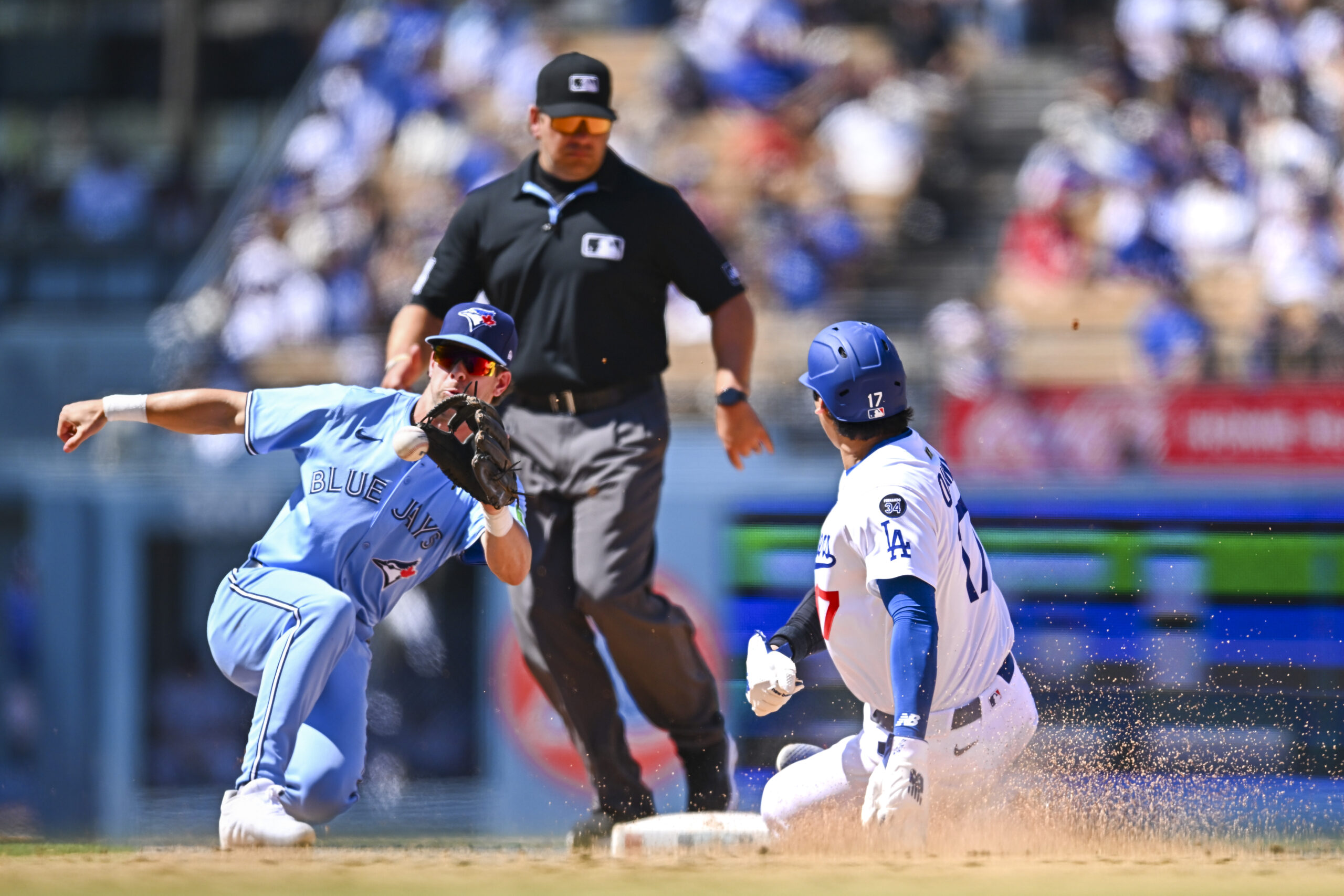 Dodgers Open as World Series Favorites vs Blue Jays; See Series Price ...