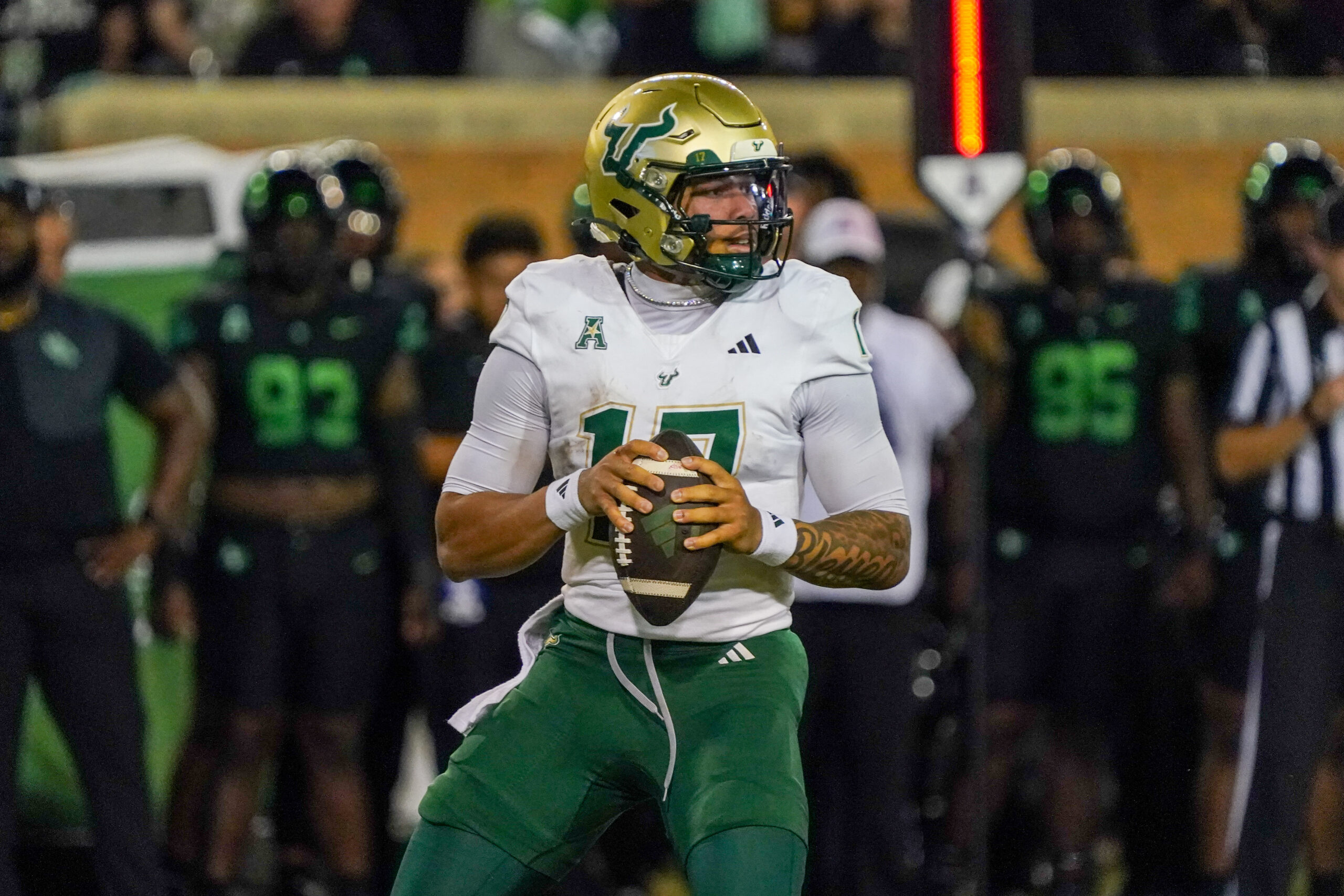 USF vs Memphis Football Prediction, Pick and H2H Betting History