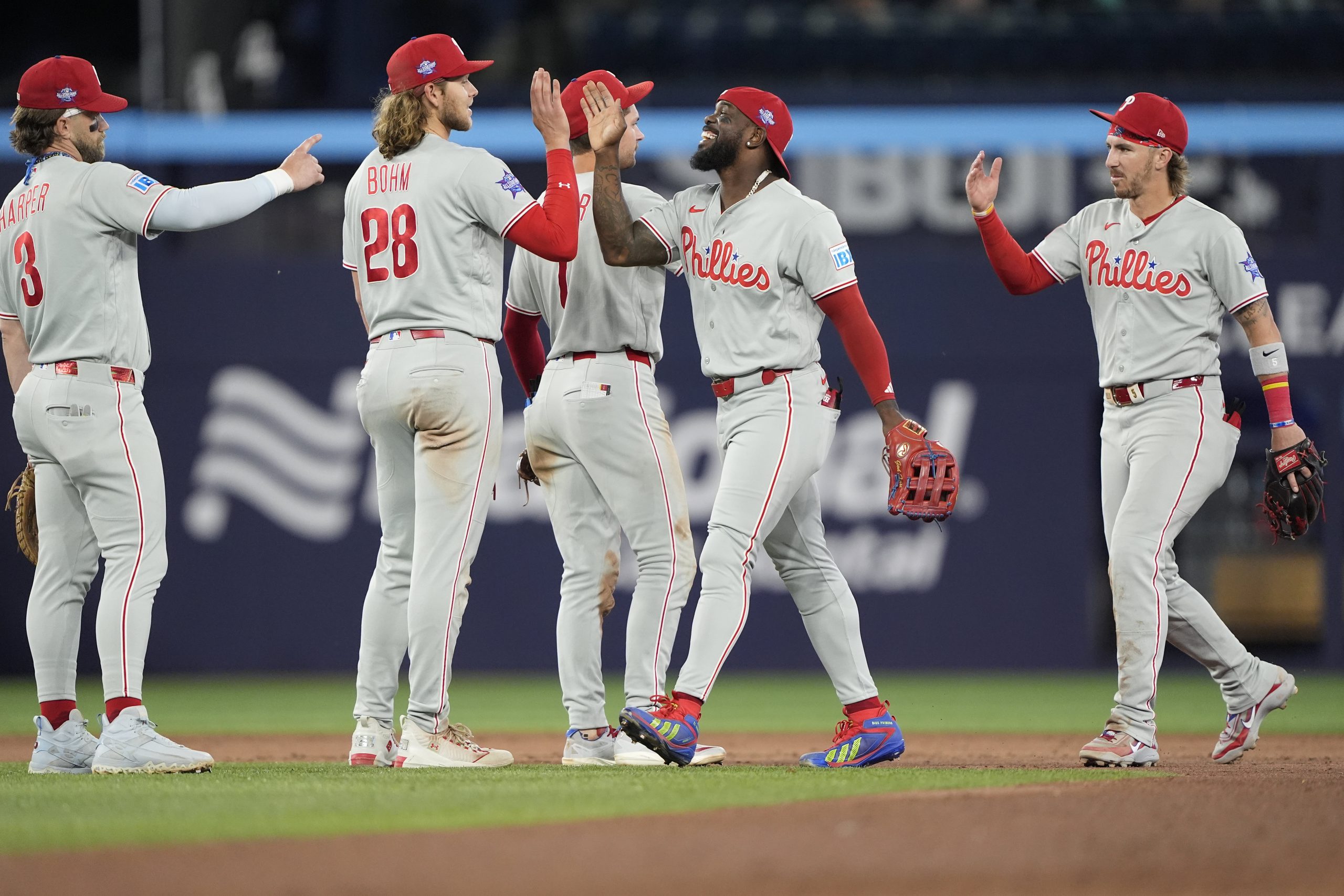 Predictions, Picks & Betting Splits for Phillies vs Blue Jays on June 9