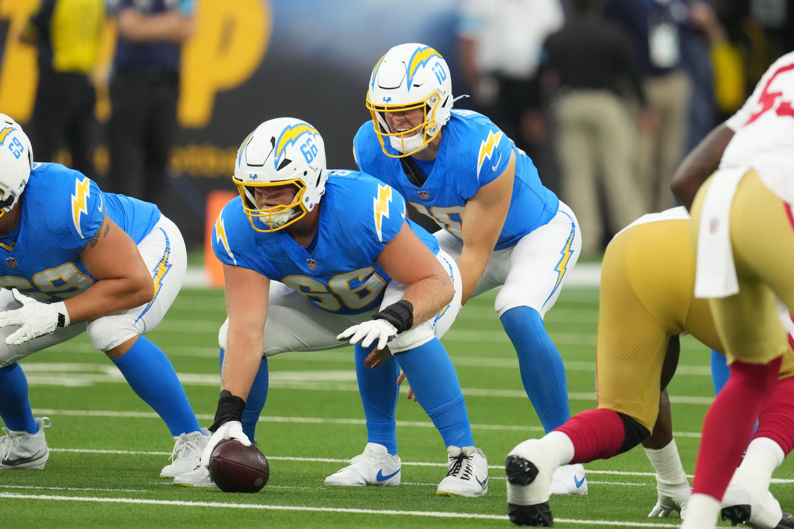 Rams vs Chargers Picks, Starters & Betting Splits