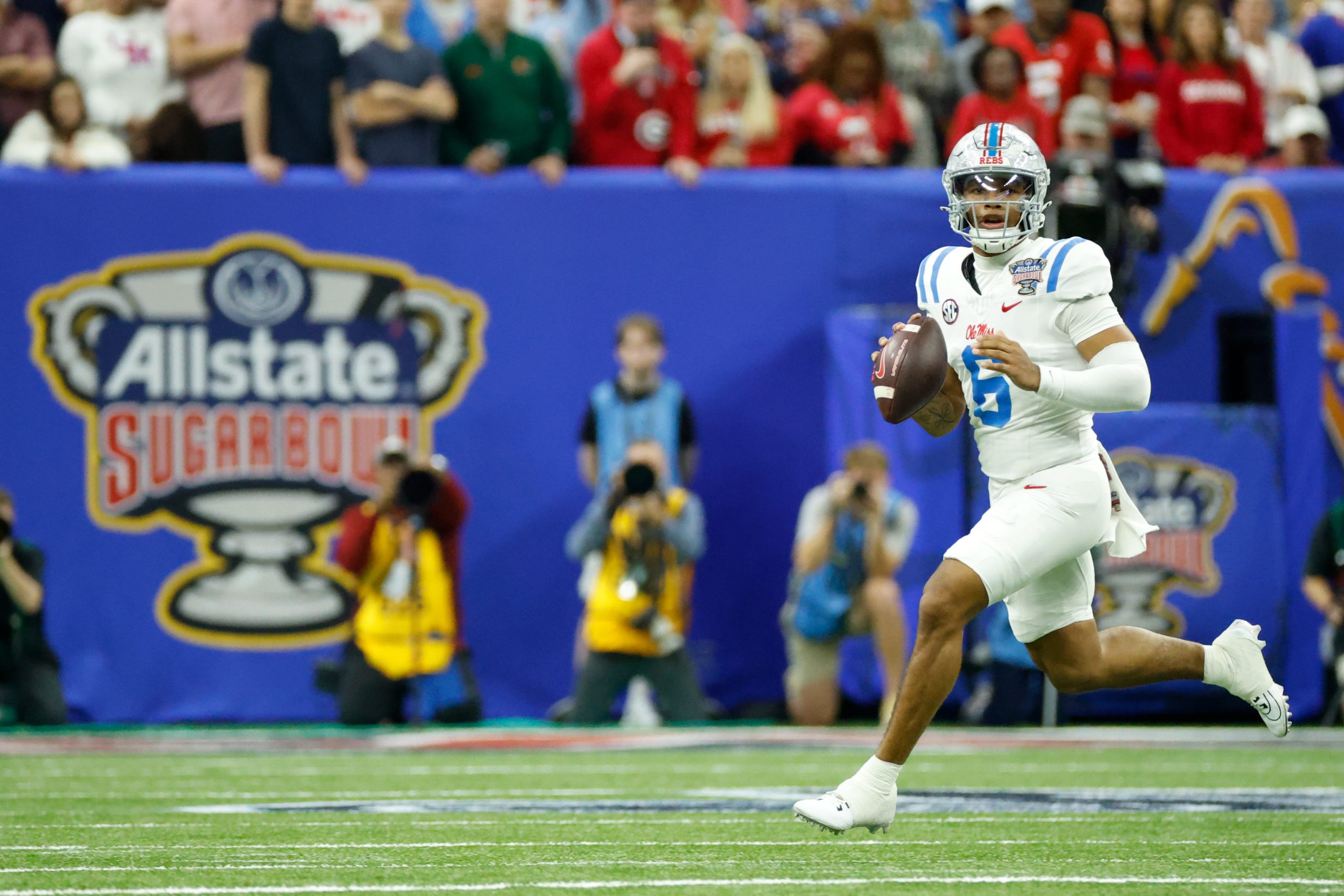 Louisville vs Ole Miss Player Props – Best Touchdown Bets & Parlay Picks