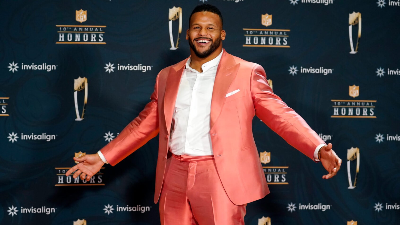 Opening 2021 NFL Defensive Player of the Year Odds - Donald Favored Again