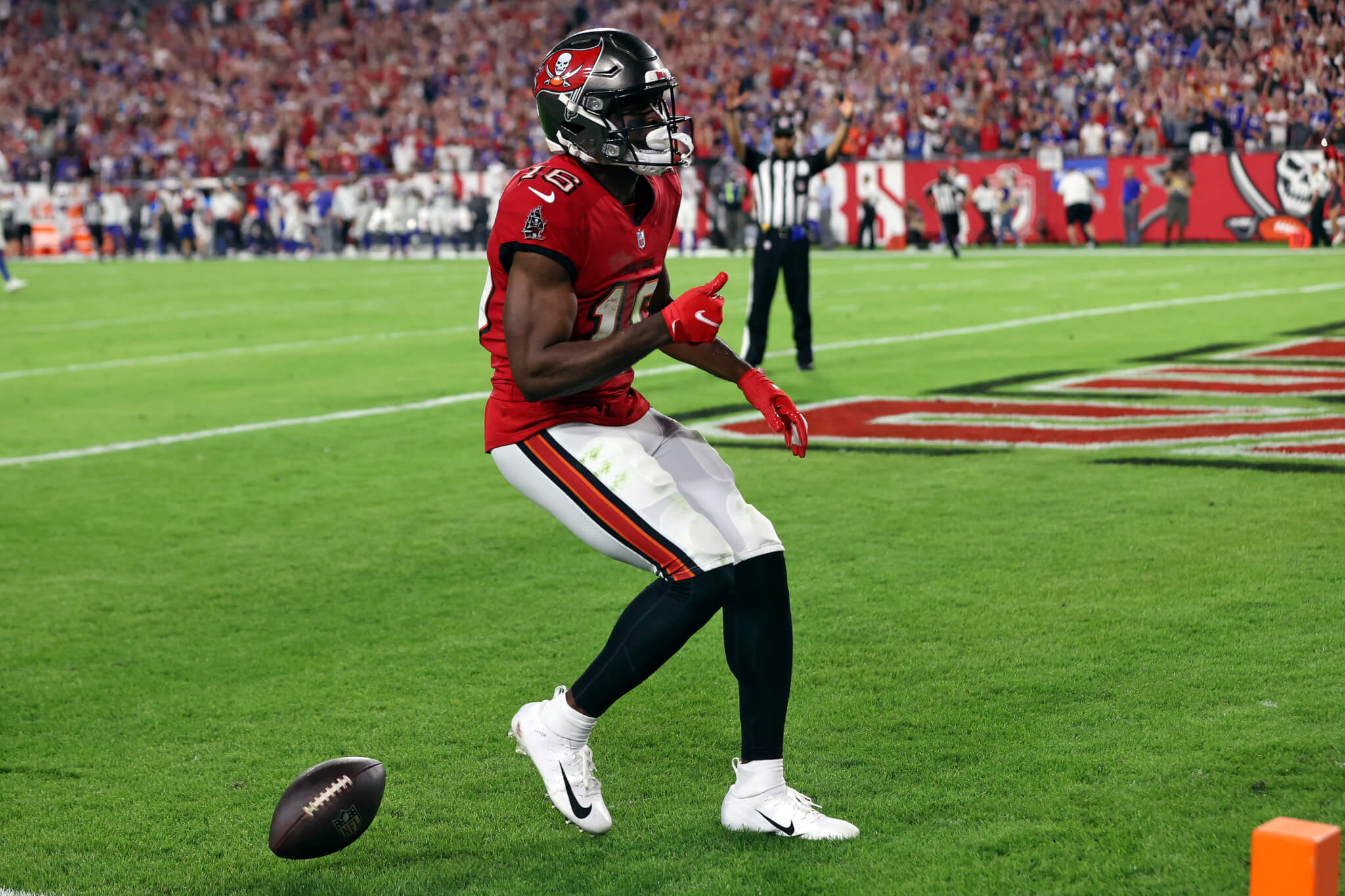 NFL Week 16 Odds - Opening Lines and Spreads for All Games