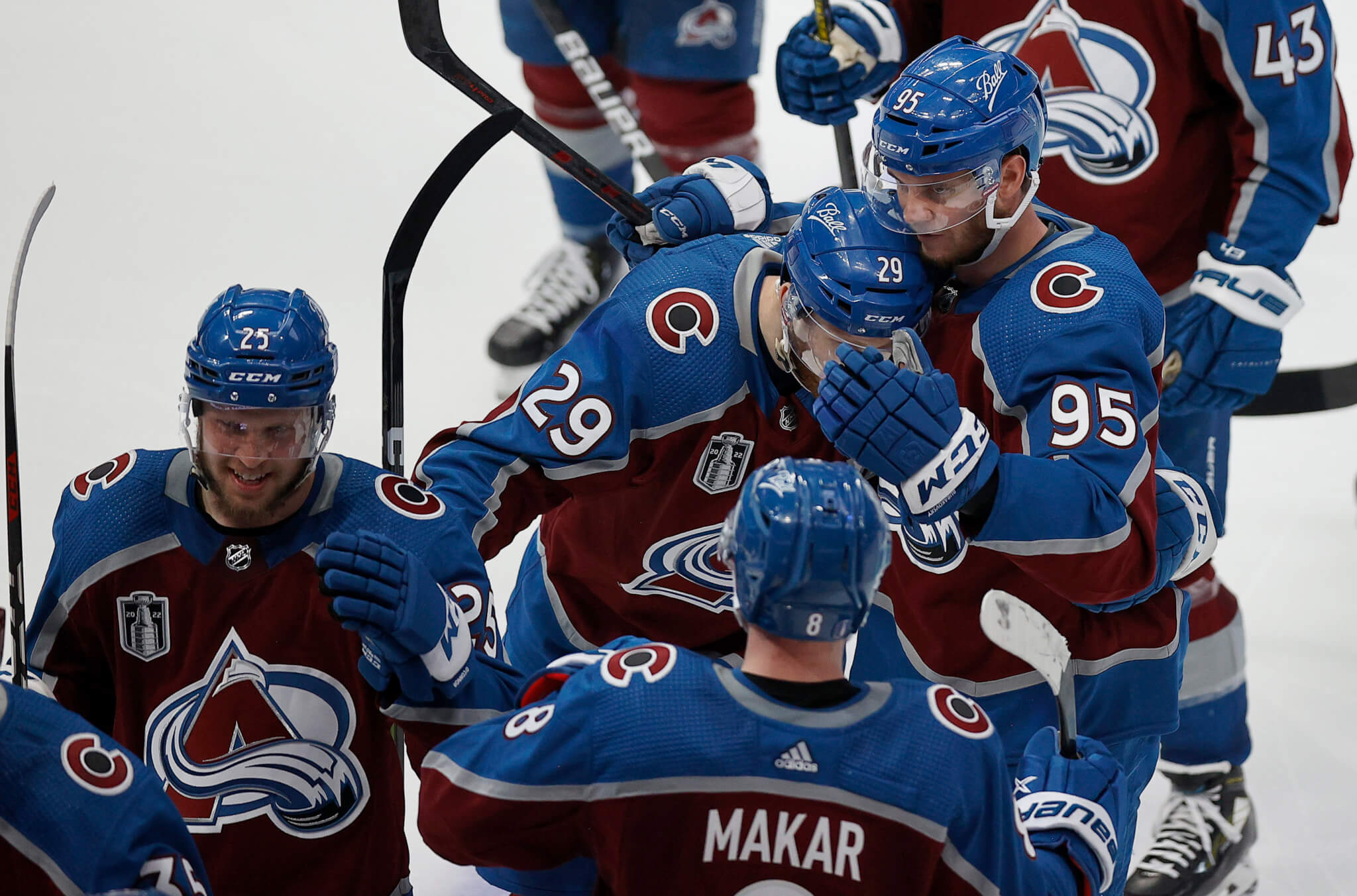 Lightning vs Avalanche Game 2 Odds, Lines & Spread