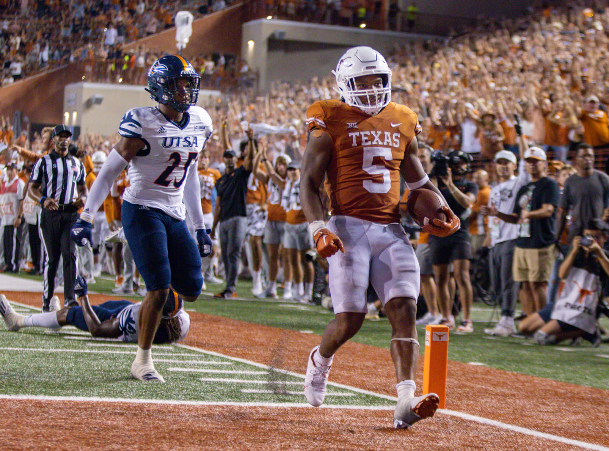 Texas vs Tech Tech Picks and Odds