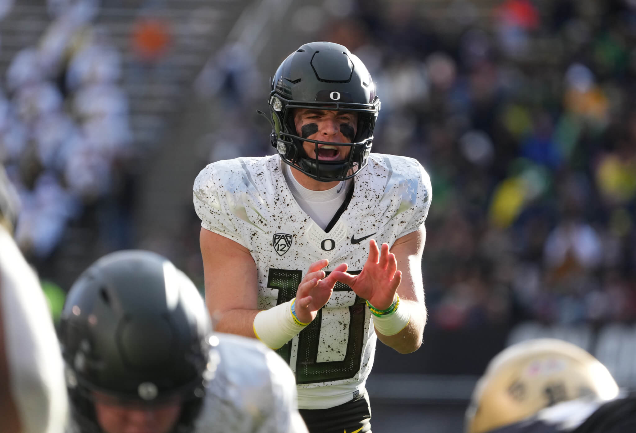 Oregon vs North Carolina Odds, Pick & Prediction for Holiday Bowl