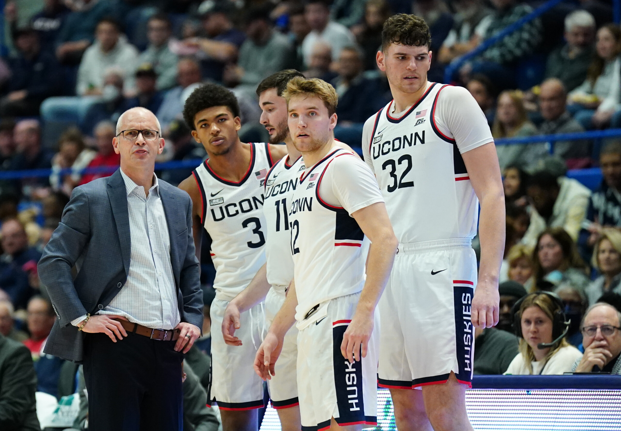 UConn vs Indiana Odds, Spread, Picks & Predictions