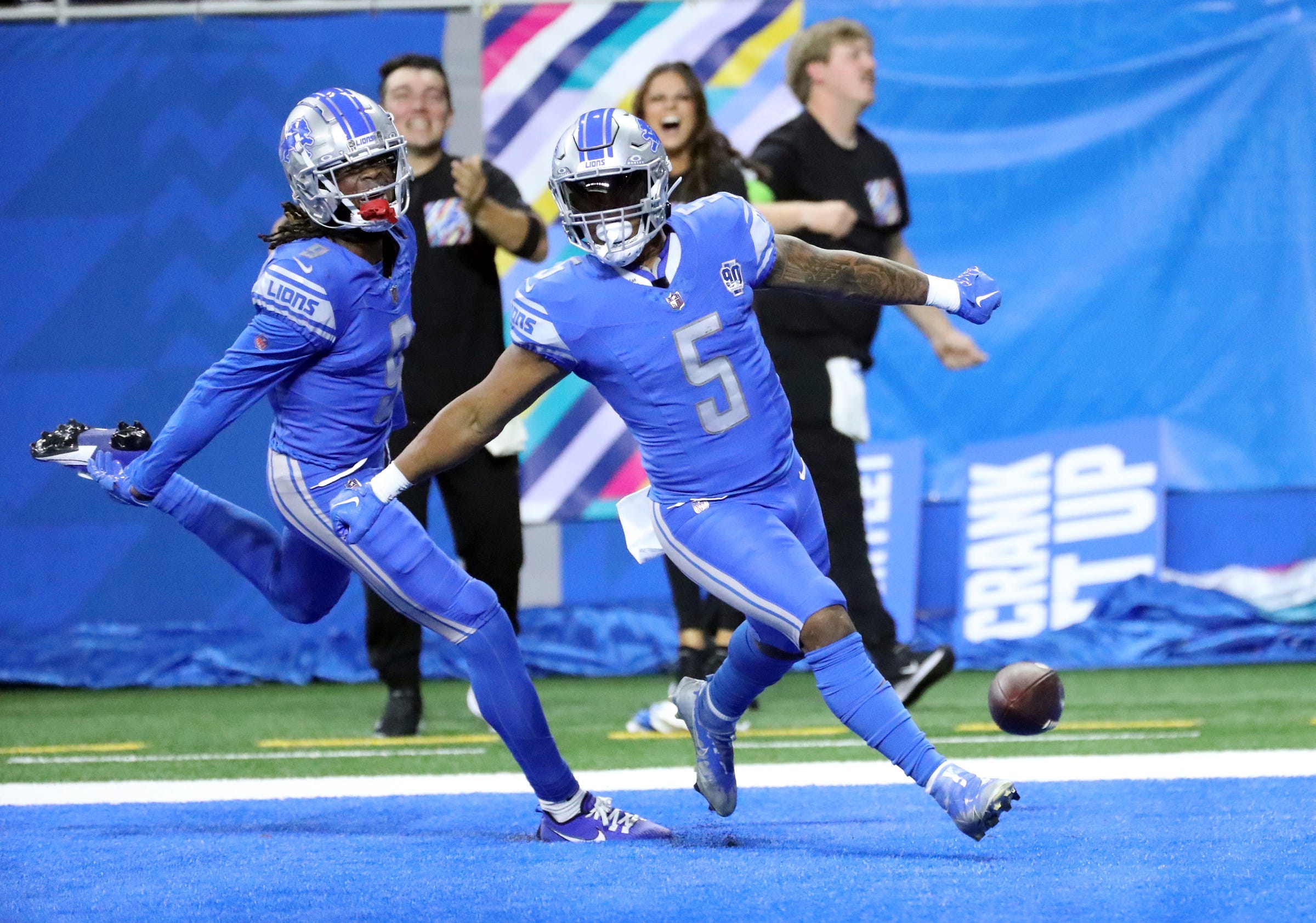 Week 11 NFL Picks Against the Spread - Early Lines to Target