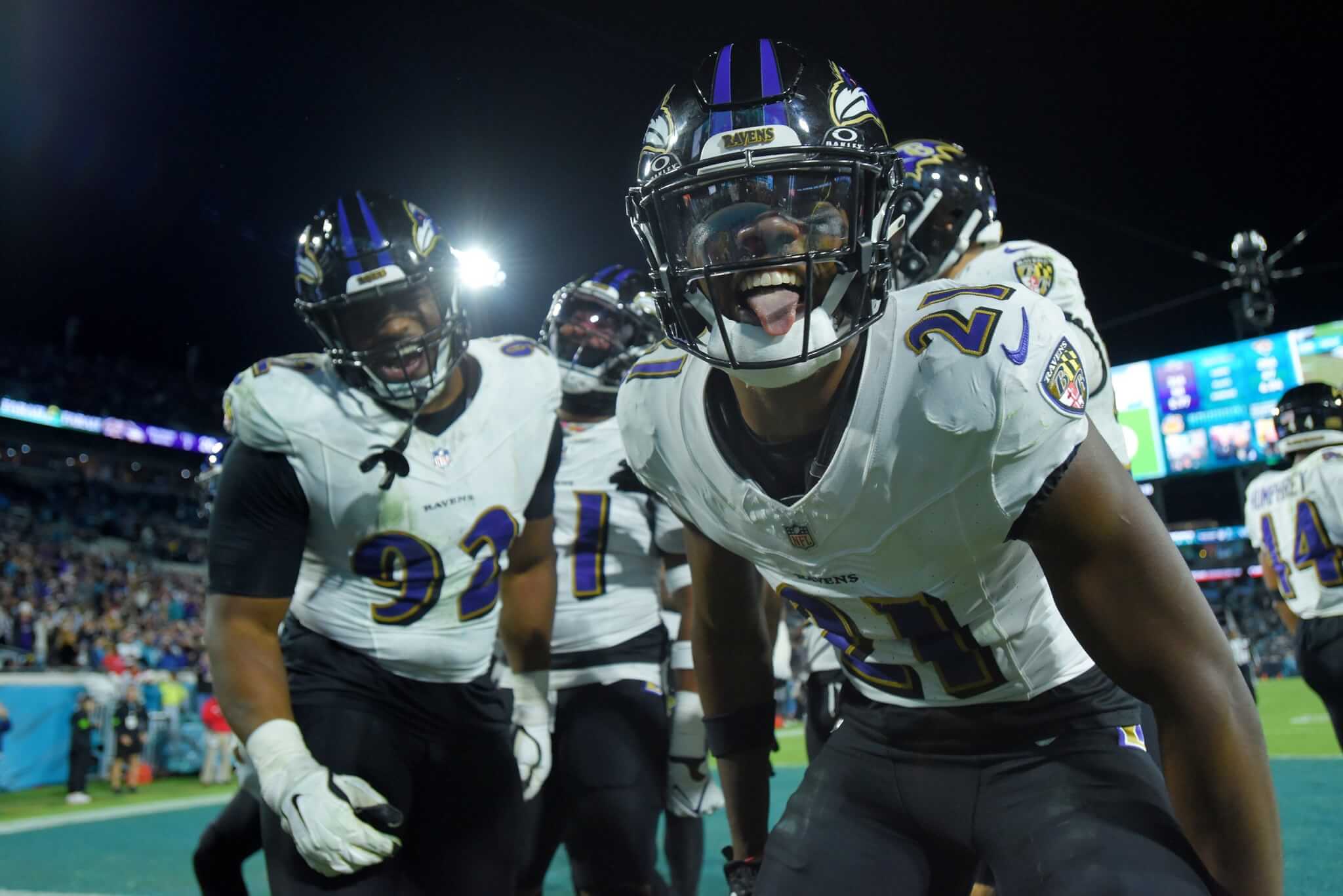 Week 16 NFL Picks Against the Spread - Early Lines to Target