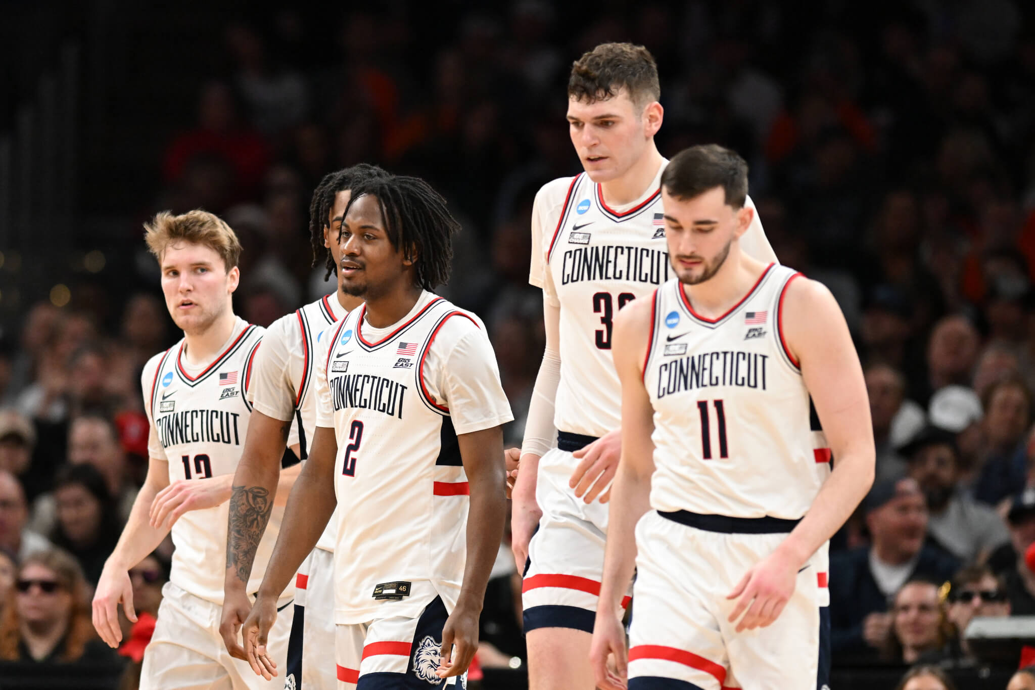 Opening Illinois vs UConn Odds for the Elite Eight - Spread, Moneyline ...