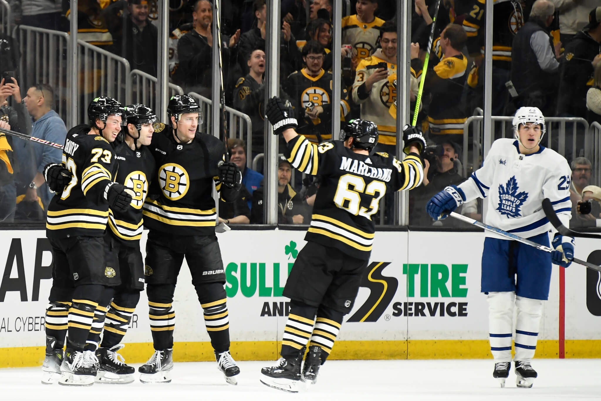 Game 2 Maple Leafs vs Bruins Prediction, Odds & Picks (Apr. 22)